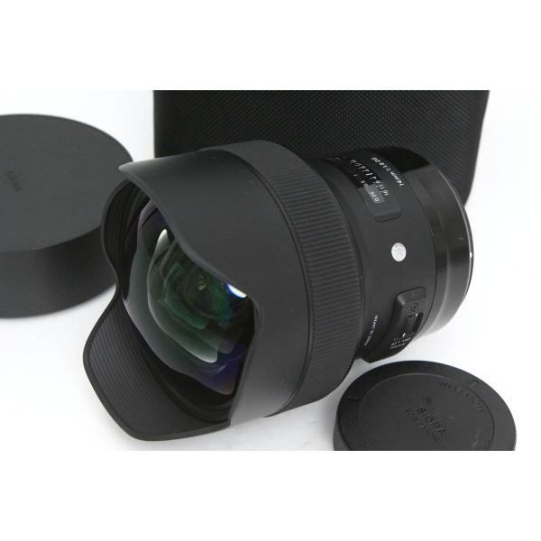 ■商品名シグマ 14mm F1.8 DG HSM [キヤノン用]■状態並品[外観]全体的に使用に伴うスレや傷があります。[光学]チリの混入はありますがくもりやカビなどは無く実用的な状態です。[動作]基本動作に異常は無く動作良好です。スタッフ...