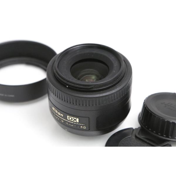 ■商品名ニコン AF-S DX NIKKOR 35mm f/1.8G■状態並品[外観]全体的に使用に伴うスレや傷があります。[光学]チリの混入はありますがくもりやカビなどは無く実用的な状態です。[動作]基本動作に異常は無く動作良好です。スタ...