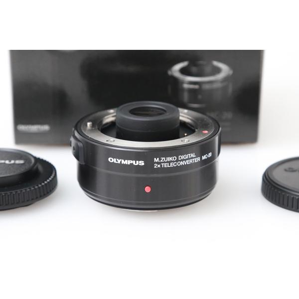 ■商品名オリンパス M.ZUIKO DIGITAL 2x Teleconverter MC-20■状態美品[外観]わずかなスレや小傷はありますが、中古品としてきれいな状態です。[光学]わずかな微細チリのみでくもりやカビなど無くきれいな状態で...