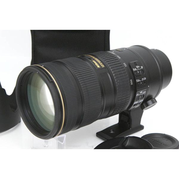 ■商品名ニコン AF-S NIKKOR 70-200mm f/2.8G ED VR II■状態良品[外観]概ねきれいな状態ですが、一部スレや傷があります。[光学]チリの混入はありますがくもりやカビなどは無く実用的な状態です。[動作]基本動作...