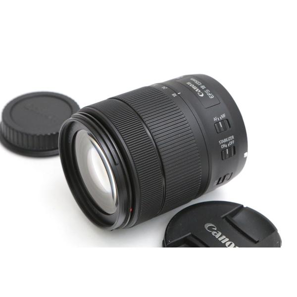 ■商品名キヤノン EF-S18-135mm F3.5-5.6 IS USM■状態美品[外観]わずかなスレや小傷はありますが、中古品としてきれいな状態です。[光学]わずかな微細チリのみでくもりやカビなど無くきれいな状態です。[動作]基本動作に...