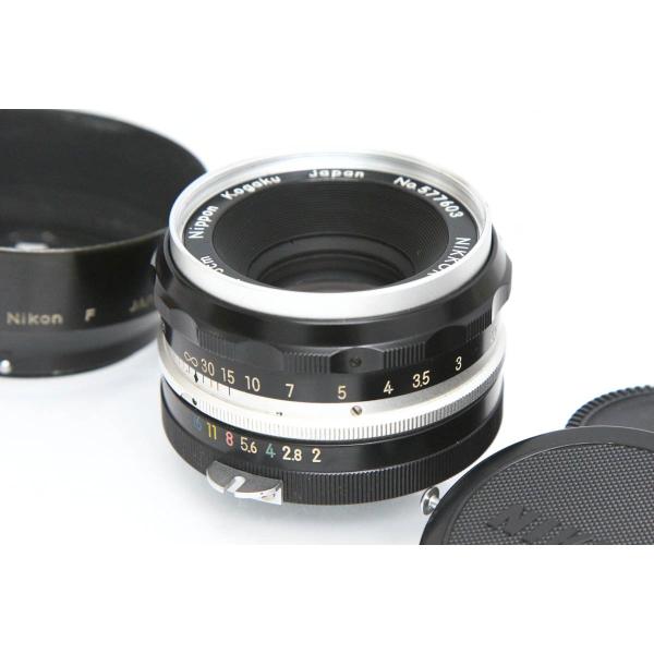 ■商品名ニコン NIKKOR-S Auto 5cm F2 非AI■状態並品[外観]全体的に使用に伴うスレや傷があります。[光学]チリの混入及び、薄いくもりが発生しております。[動作]基本動作に異常は無く動作良好です。スタッフコメント使用に伴...