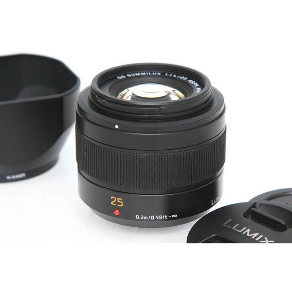 ■商品名パナソニック LEICA DG SUMMILUX 25mm/F1.4 II ASPH. H-XA025■状態美品[外観]わずかなスレや小傷はありますが、中古品としてきれいな状態です。[光学]わずかな微細チリのみでくもりやカビなど無く...