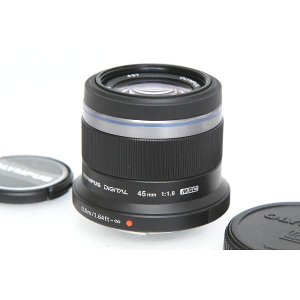 ■商品名オリンパス M.ZUIKO DIGITAL 45mm F1.8 [ブラック]■状態お買い得品レンズ内一部にカビの発生があります。[外観]目立つ傷や使用感はなく外観状態は良好です。[光学]レンズ内一部にカビの発生があります。[動作]基...