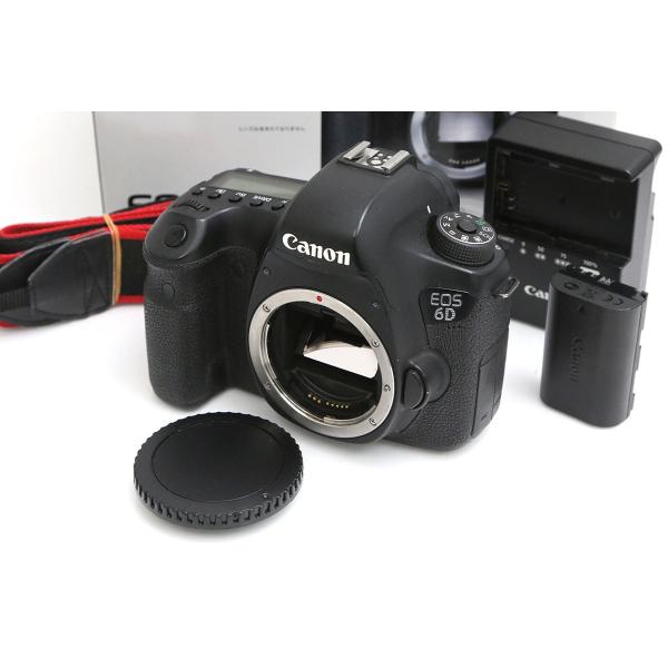 ■商品名キヤノン EOS 6D ボディ ■状態 お買い得品・ファインダー上部にカビの発生あり・ハードな使用感・底面傷多数・左側ゴム端子カバー破損 [シャッター数]58872回 ■付属品商品写真に写っているものが全てです。商品写真よりご確認く...