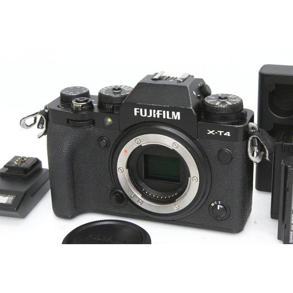 ■商品名富士フイルム FUJIFILM X-T4 ボディ [ブラック]■状態お買い得品使用感が高く、傷・スレ・塗装ハゲが多くあります[外観]全体的に使用に伴うスレや傷があります。底部接点カバー欠損しております。[光学]ファインダーやイメージ...
