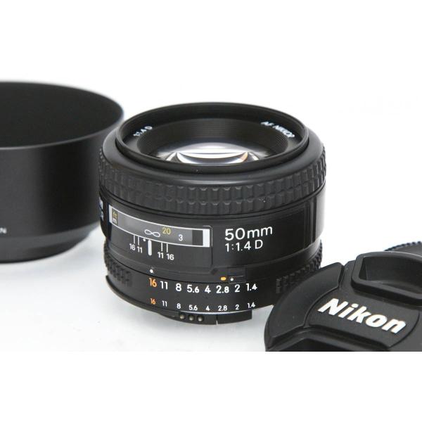■商品名ニコン AI AF Nikkor 50mm f/1.4D■状態良品[外観]概ねきれいな状態ですが、一部スレや傷があります。[光学]チリの混入はありますがくもりやカビなどは無く実用的な状態です。[動作]基本動作に異常は無く動作良好です...