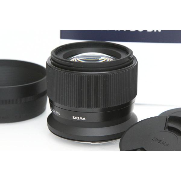 ■商品名シグマ 56mm F1.4 DC DN [キヤノンRF用] ■状態美品[外観]わずかなスレや小傷はありますが、中古品としてきれいな状態です。 [光学]わずかな微細チリのみでくもりやカビなど無くきれいな状態です。 [動作]基本動作に異...