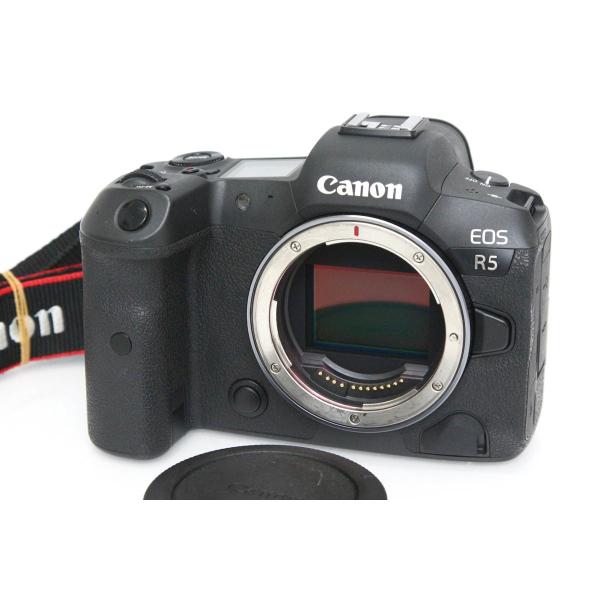 ■商品名キヤノン EOS R5 ボディ■状態良品[外観]概ねきれいな状態ですが、一部スレや傷があります。[光学]ファインダーやイメージセンサーに異常は無くきれいな状態です。[動作]基本動作に異常は無く動作良好です。[シャッター数]87,37...