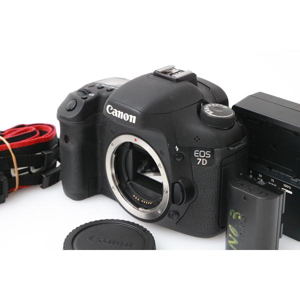 ■商品名キヤノン EOS 7D ボディ（純正予備バッテリー/センサー清掃済） ■状態良品[外観]概ねきれいな状態ですが、一部スレや傷があります。 [光学]ファインダーやイメージセンサーに異常は無くきれいな状態です。 [動作]基本動作に異常は...