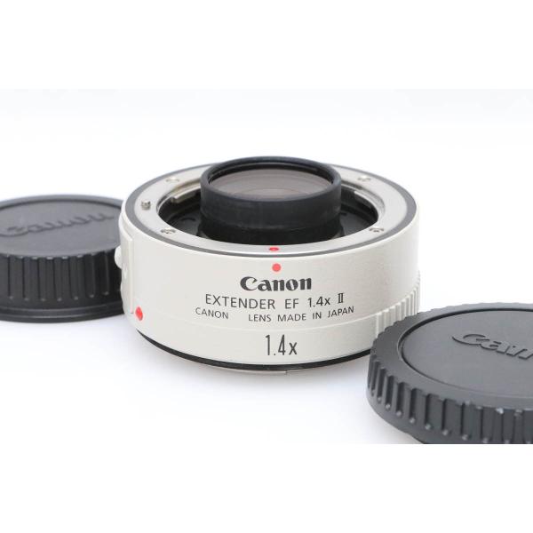 ■商品名キヤノン EXTENDER EF1.4X II■状態良品[外観]概ねきれいな状態ですが、一部スレや傷があります。[光学]チリの混入はありますがくもりやカビなどは無く実用的な状態です。[動作]基本動作に異常は無く動作良好です。スタッフ...