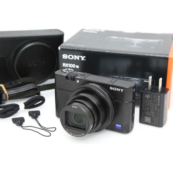 ■商品名ソニー サイバーショット DSC-RX100M7■状態美品[外観]わずかなスレや小傷はありますが、中古品としてきれいな状態です。[光学]わずかな微細チリのみでくもりやカビなど無くきれいな状態です。[動作]基本動作に異常は無く動作良好...