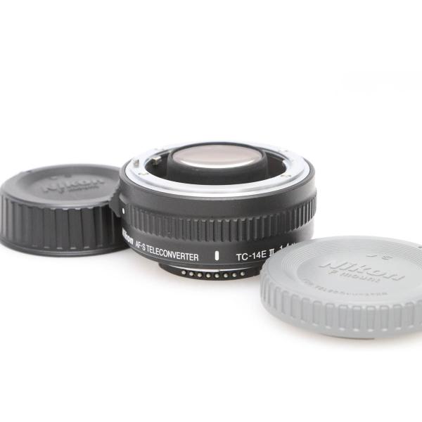 ■商品名ニコン AF-S TELECONVERTER TC-14E III■状態美品動作良好で、多少のスレ等使用感はありますが状態の良い中古品です。■付属品フロントキャップリアキャップ※付属品について上記、主要な付属品を記載しております。画...