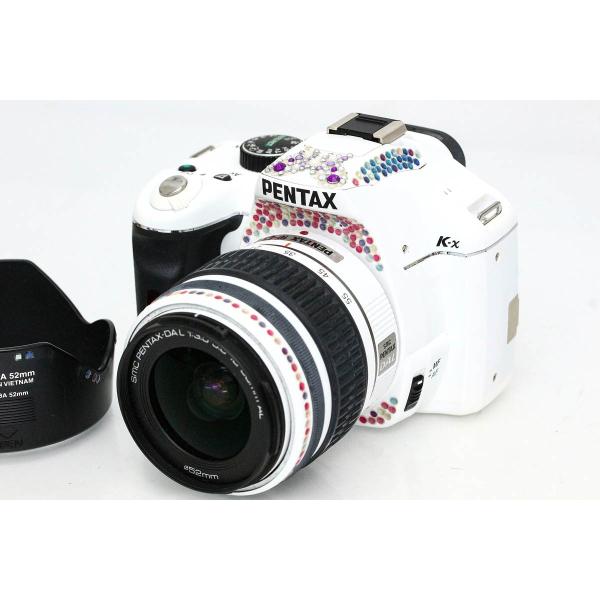 ■商品名ペンタックス PENTAX K-x レンズキット ホワイト■状態お買い得品・レンズ内にくもりがあります。・外観にデコレーションの貼り付けがあります。現状確認できる症状を記載しております。記載以外の症状が発生する場合がございます。[シ...