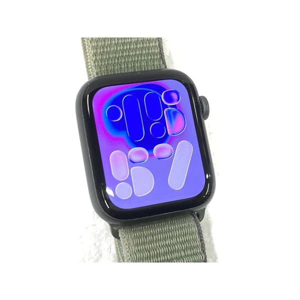 Apple Watch Series 6 (GPS)44 mmケース（モデル：A2292）スペースグレイのアルミニウム製Ion-Xガラス、Retinaディスプレイ、セラミック裏蓋44MM インバネスグリーンスポーツループ ●内蔵ストレージ容...