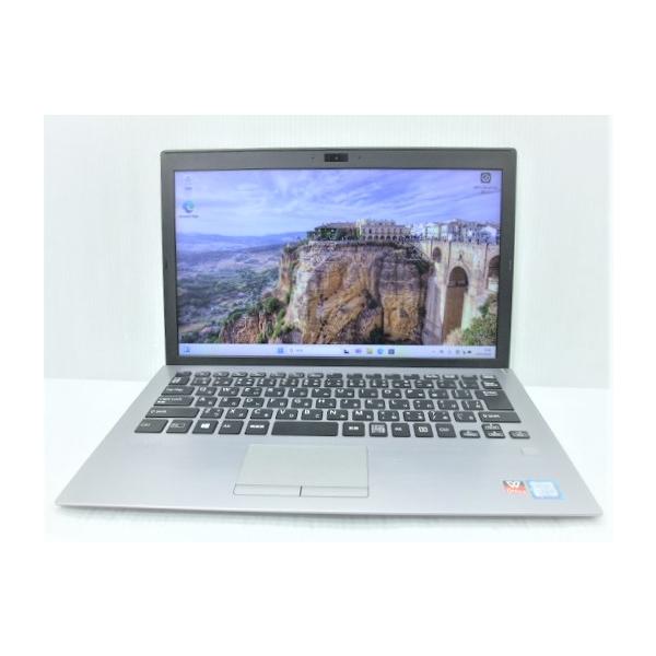 [仕様]●CPU：Corei5-8250U 1.60GHz●メモリ：8GB●内蔵ストレージ：256GB-SSD●光学ドライブ：非搭載●液晶：13.3インチワイド（1920ｘ1080）●Webカメラ：あり●通信：有線LANあり(10/100/...