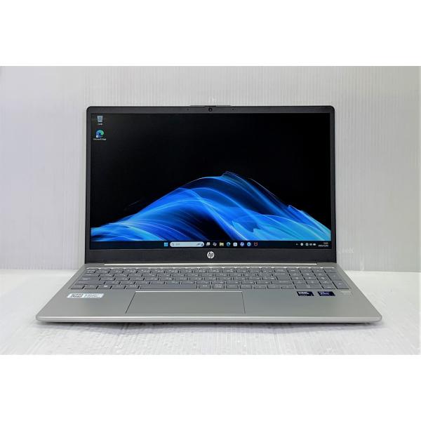 [仕様]●CPU： Core Ultra 7 プロセッサー 155H●メモリ：16GB●内蔵ストレージ：512GB SSD●液晶：15.6インチワイド・フルHD非光沢・IPSディスプレイ (1920×1080)●内蔵Webカメラ：あり (画...