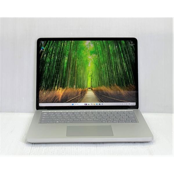 [仕様]●CPU：Core i7-13700H プロセッサ●メモリ：16GB●内蔵ストレージ：512GB SSD●グラフィック：NVIDIA GeForce RTX 4050 6GB GDDR6●液晶：14.4インチ・PixelSense ...