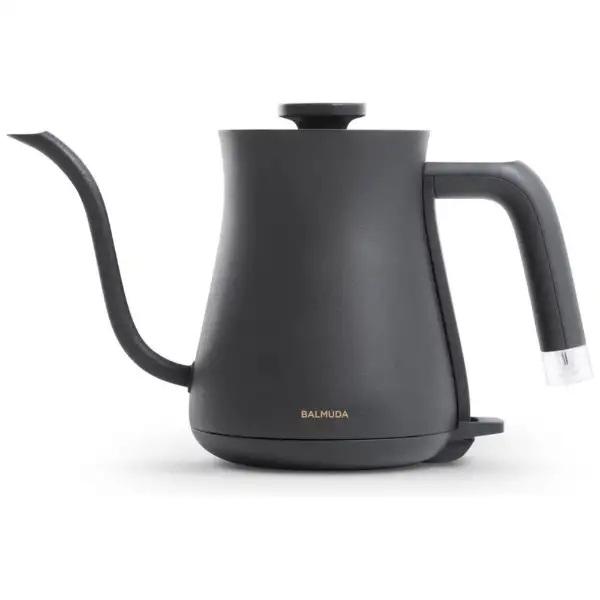 小さくて美しい電機ケトル。湯切れがよくコントロールしやすく、注ぎごこちにこだわった電気ケトルで、コーヒーはもちろん、紅茶や日本茶にもおすすめです。コーヒー3杯、カップラーメン2杯分、よく使う量に合わせたサイズで、さっと使える軽さも魅力です。...