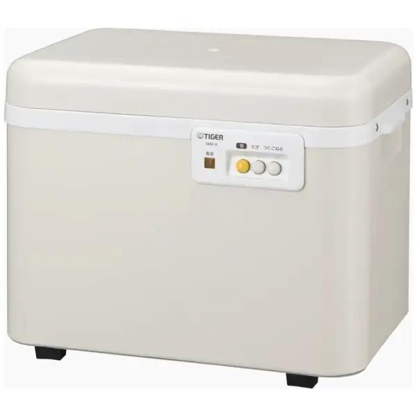 1台3役で、最大2升まで作れる大容量餅つき機。コシと粘りのある美味しいお餅が簡単に作れます。[メーカー商品詳細ページ]https://www.tiger-corporation.com/ja/jpn/product/others/smg-a...