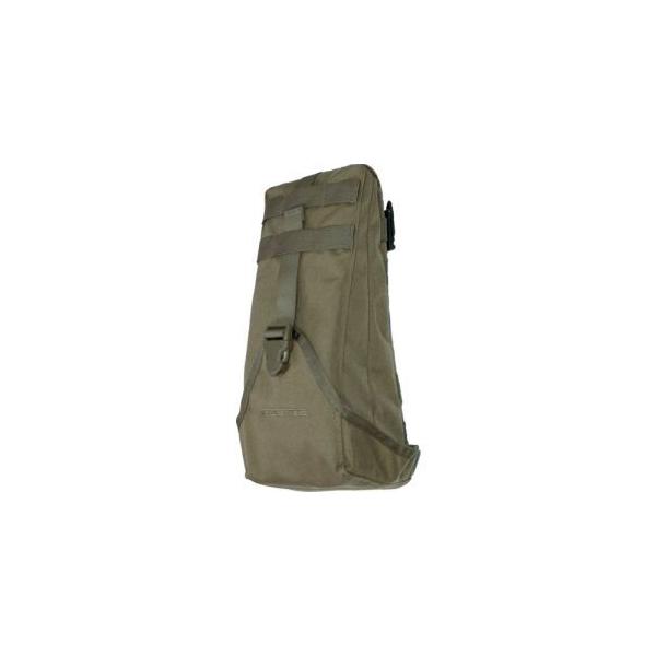 【取寄品 出荷：約2−6日 土日祝除く】パッドロックウェビングもしくはテザーアタッチメントでバックパック等へ取り付け可能です。
