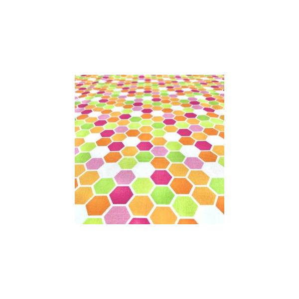 【取寄品 出荷：約2−6日 土日祝除く】商用利用可能な生地です。