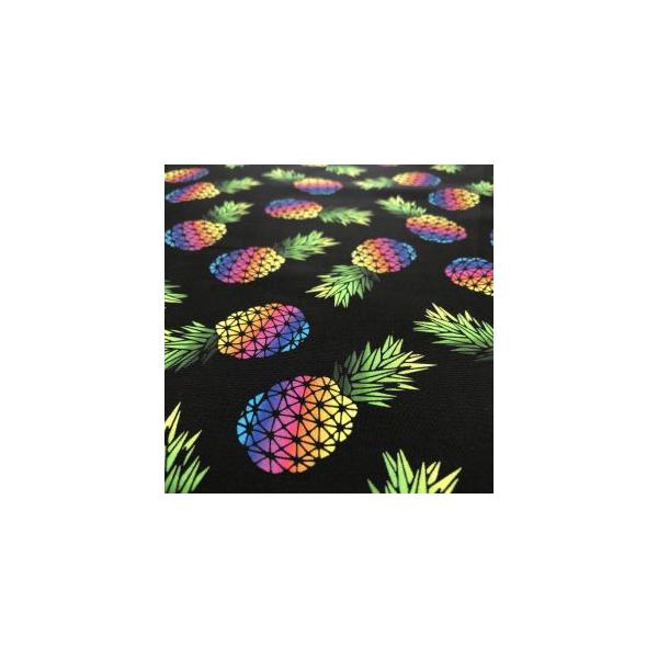 【取寄品 出荷：約2−6日 土日祝除く】商用利用可能な生地です。