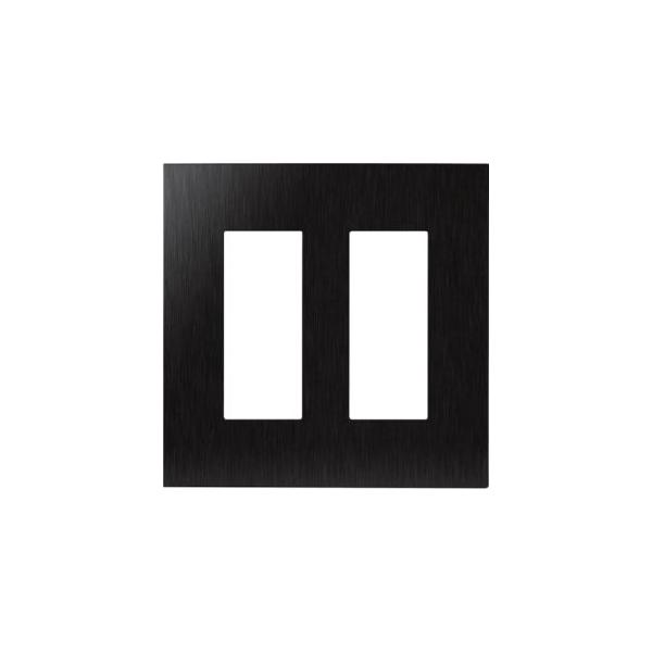 【取寄品 出荷：約5−9日 土日祝除く】余分な装飾を削ぎ落とした、ミニマルデザインを体現。