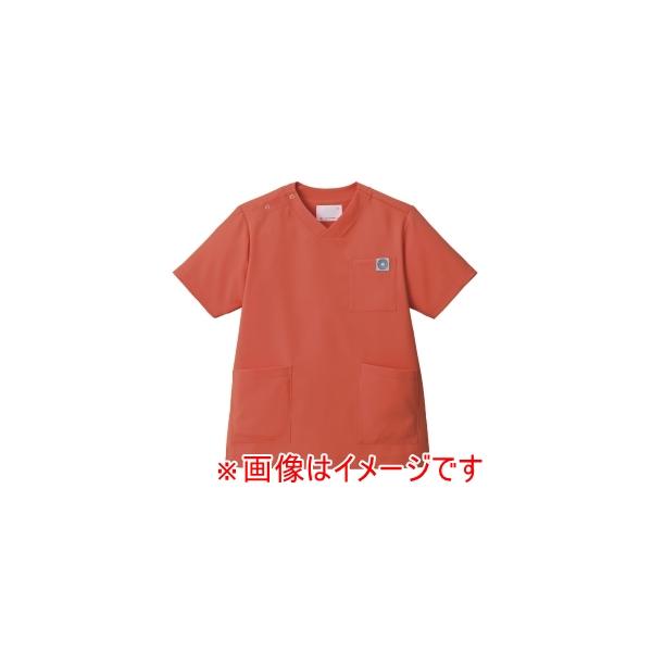 【取寄品 出荷：約5−9日 土日祝除く】着脱が簡単な肩口スナップ仕様。