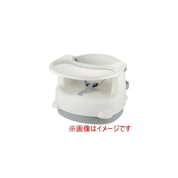 【取寄品 出荷：約2−6日 土日祝除く】リビングとダイニングで大活躍。成長に合わせて座高高さを２段階調節可能。固定ベルトを使って簡単にイスに設置できます。すき間のないシンプルな設計なのでお掃除ラクラクです。テーブルは取り外し可能です。