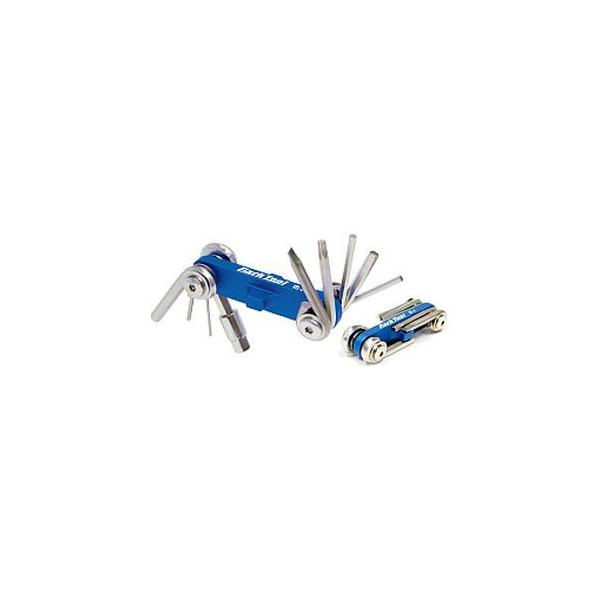 【取寄品 出荷：約5−9日 土日祝除く】【メール便1個まで対象商品】MTBやディスクブレーキを使用する自転車などに最適なフォールディングツール。各部の調整などにも必要な小さなサイズも含まれており、最も標準的な携帯ツールです。■ 明細: 六角...