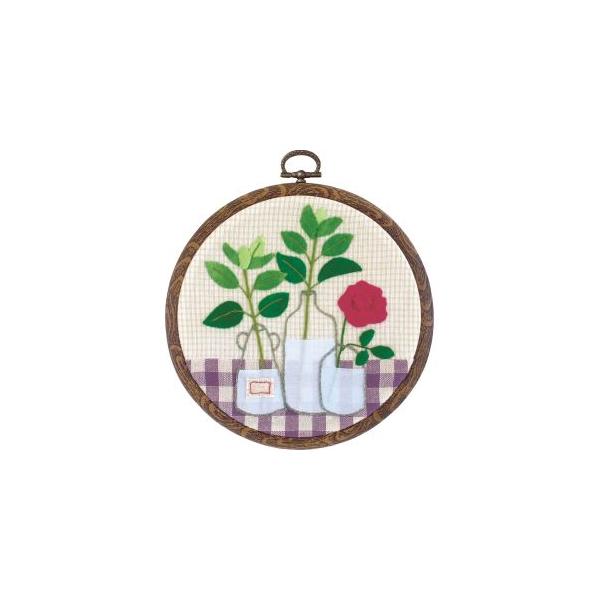 【取寄品 出荷：約5−9日 土日祝除く】アップリケとししゅうで作るインテリア壁飾りキット初級〜中級者向