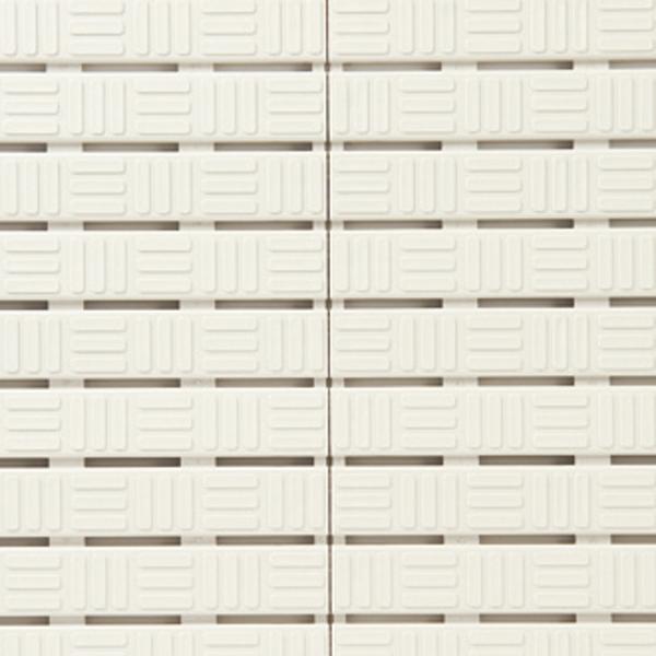 表面に凹凸模様が刻まれ、滑りにくい構造。裏面には軟質樹脂をはめ込みズレにくい構造[商品詳細]●サイズ：長さ５００×幅６０×高さ１．７ｃｍ●素材：再生特殊ポリプロピレン●重量：１６ｋｇ●カラー：ベージュ・青[その他]各種伝票（見積書・納品書・...