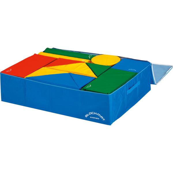 自由に組み合わせて遊ぶことから、きちんと片づける事までを提案した製品です。子どもたちは様々な形のブロックマットを自由に組み合わせ、遊び方を生み出す楽しさを体験できます。ビルドブロックマットは、ケースに収納するパズル的な要素も持たせてあります...