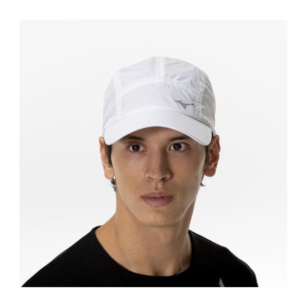 薄い素材を使用した軽量キャップ。シンプルなデザインで、ランニングを始めとするあらゆるスポーツシーンにぴったりなアイテムです。[商品詳細]●価格：￥3,850(税込)●品番：J2MWC001●サイズ：フリー（頭周り/57〜59cm）庇/7.5...