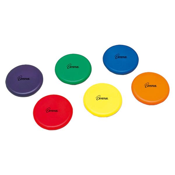 ●屋内外兼用です。当たっても痛くないソフトな素材のフライングディスクです。[商品詳細]●メーカー品番：Ｂ７９９５●サイズ：直径２１０×厚さ３０ｍｍ●重さ：９０ｇ／枚●材質：ポリウレタンフォーム●台湾製●６枚１組（赤・青・黄・緑・オレンジ・紫...