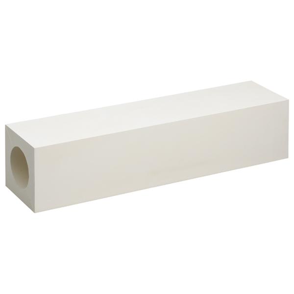 ゴム製の四面使用可能なピッチャープレートです。 2012 年 ＮＥＷモデル。[商品詳細]●素材：ゴム製●サイズ： 152MM 角●その他：四面使用可●生産国：日本製[納期について]出荷までに３〜５営業日（土・日・祝日を除く）頂戴しております。