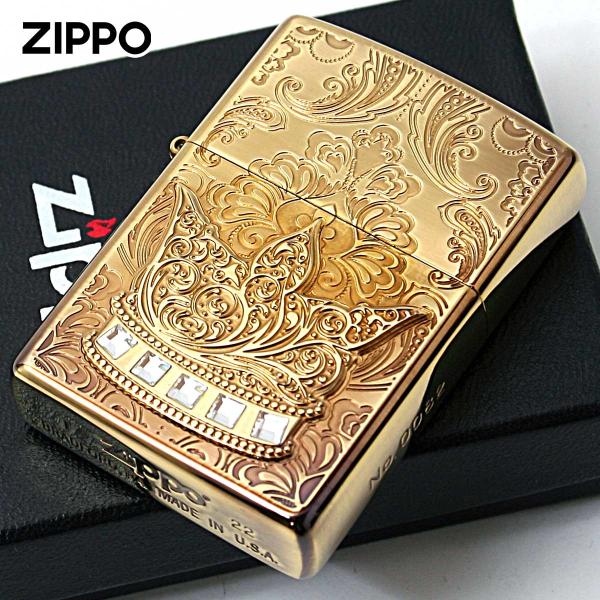 その名の通り「王冠（クラウン）」のメタルが貼り付けられたZIPPO。細かいアラベスク柄は、エッチングで表現。特殊な溶剤で酸化させてアンティーク感を演出。側面には、シリアル番号が刻印されております。あなただけの特別な逸品になるでしょう。ケース...