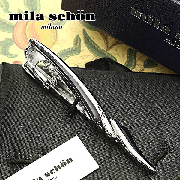 洗練されたクラシックエレガンス、イタリアのファッションブランド「Mila Schoen」。落ち着いたデザインで30代から40代の男性に人気です。シンプルなデザインで、プレゼントに最適！サイズ：約W58×H50mm材質：真鍮｜ロジウム仕上げ