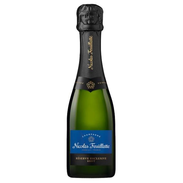 サンザシやアカシア等の白い花の香りに洋梨シトラスの微かな淡いゴールドの色合い。花や洋ナシ、黒系果実の香りに、アーモンドやナッツのニュアンス。バランスの取れたエレガントな味わい。瓶内熟成期間3年以上。品種 ピノ・ノワール40%/シャルドネ20...