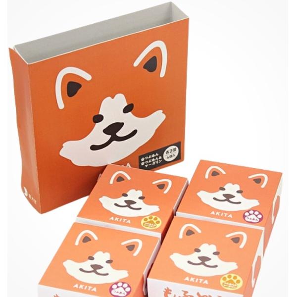 秋田犬のもふもふ感を表現した生地はしっとり軽い食感で、よくあるどら焼きと違って、皮がふわっとしているのがわかります秋田犬のしっぽ柄の皮の生地には黒糖を使用していて、袋をあけるとふわっと黒糖の香りがします【つぶ餡】はこのふわふわの皮に、自家製...