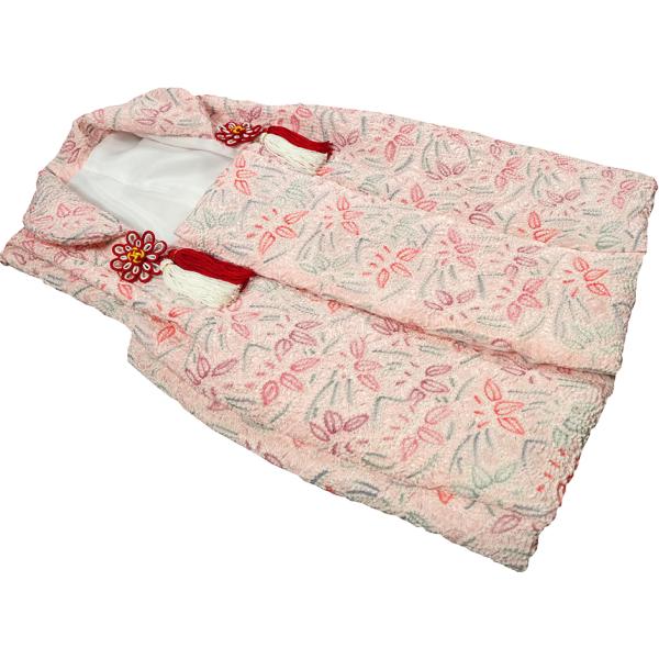 正絹絞りの被布コートになります。是非お宮参り着物、七五三着物等と合わせてご使用下さい。七五三や、ひな祭り、お祝い事等にご使用下さい。上品で可愛いピンク系になります。絞りは一目ひと粒に至るまで全て手仕事による伝統の極みの技生地に立体感が生まれ...