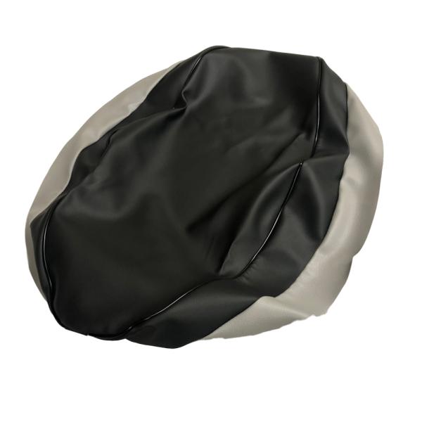 車種毎に専用の型から制作している全て国内自社生産のオリジナルシートカバーです。型の制作から生地の仕入れ裁断縫製までを一貫して自社で行っており、限りなく品質を追求したシートカバーとなっております。永くお使い頂けるよう、耐久性を考慮して厚めの生...