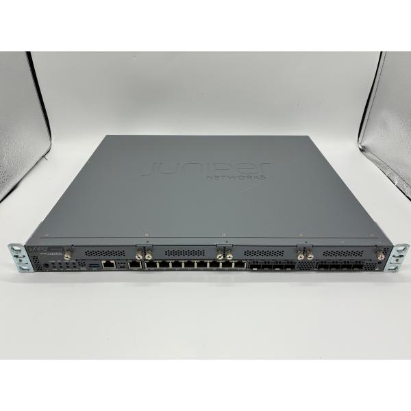メーカー：Juniper Networks型番：SRX340-SYS-JB REV A種別：セキュリティアプライアンス / ファイアウォール / ルーターサイズ：1U（1RU）ファイアウォール性能：最大3GbpsIMIX：1GbpsIPS：...