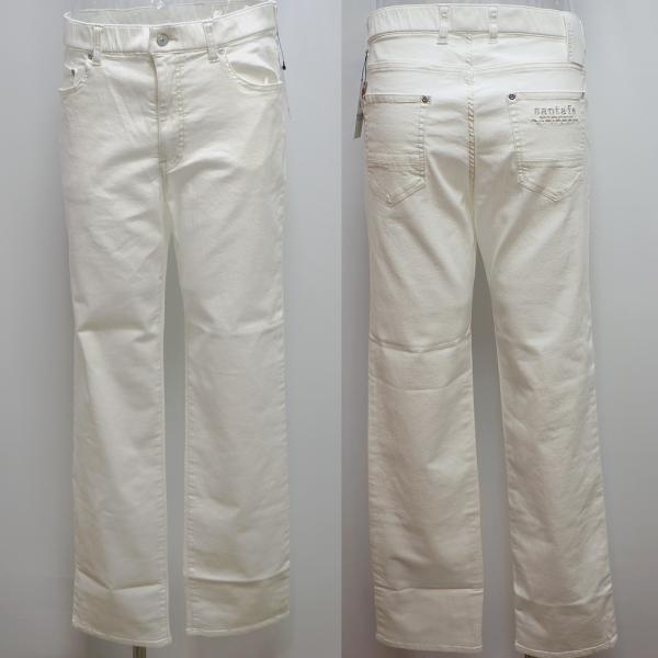 定価　税込価格￥26400品番　23-65801-001素材　綿65　ポリエステル33　ポリウレタン2カラー　ホワイト製造国　日本ウエストの実寸は46・M　→約74センチから3〜6センチ自然に伸びます。48・L　→約82センチから3〜6セン...