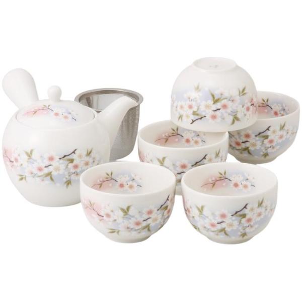 美濃焼の淡墨桜急須茶器揃は、上品な桜のデザインが施された急須と湯呑みのセットです。このセットは、来客用としてはもちろん、日常使いにもぴったり。急須には茶葉をしっかりと濾すことができる便利な茶漉しが付属しており、お茶の時間をより快適にします。...