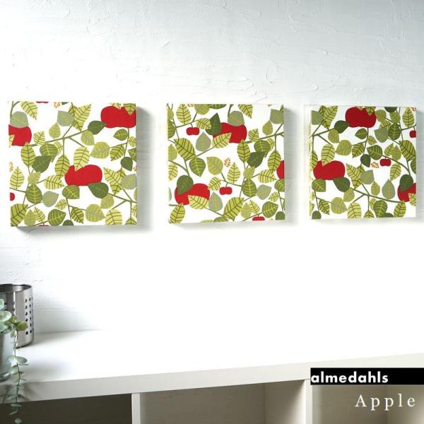 　　　　　　　　　商　品　説　明ファブリックパネル アートパネル アリス■almedahls APPLE■designed by Victoria Mollgard（ヴィクトリア・モッルゴード）■SIZE ：300×300×25mm３枚組(...