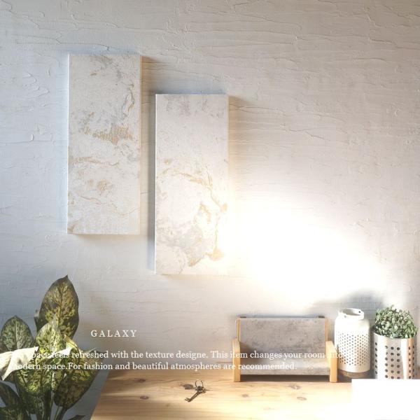 【発売日：2025年08月29日】■GALAXY アートパネル■SIZE ：500×200×25mm■付属品 ：フック、説明書無造作なマーブルがラフな印象を与えます。ベージュ、オフホワイトのカラーリングに所々シルバーラメが入った煌めくアート...