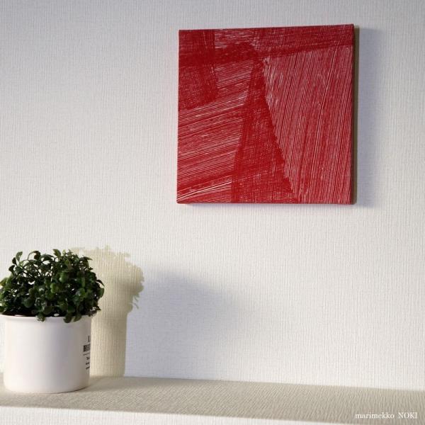 marimekko マリメッコ　ノキdesigner　Reeta EkSIZE 　200×200×20mm 重量220g付属品 　丸ピン、説明書フリーハンドで糸のようなラインがランダムに描かれた、シンプルなデザイン。ひっそりと控えめにおしゃ...