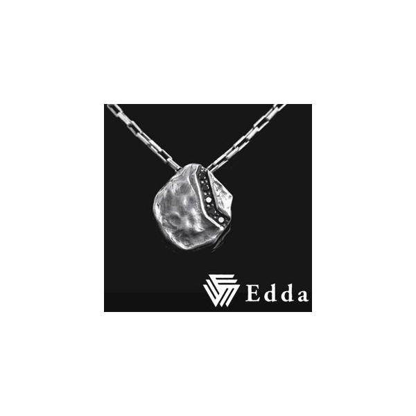 【Edda/エッダ】メンズ レディース ブランド ネックレス ペンダントゴツゴツとした地表の割れ目から溢れ出てくるマグマのように、ジルコニアが力強い輝きを放つネックレスです。変則的な輝きを放つシルバーに、アクセントをつけてくれるクールで神秘...